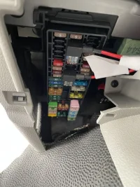 Centre Fuse Box Access | VW T6 Transporter Forum